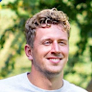 Malik N., Native Russian language tutor | Learn with Russian Tutors