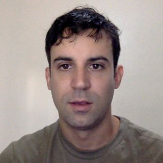 Tom D., Profesor de inglés y músico nacido en Londres, con ...