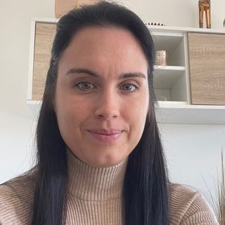 Kelly P., Learn French, my native language, with joy and good vibes! 😎 ...
