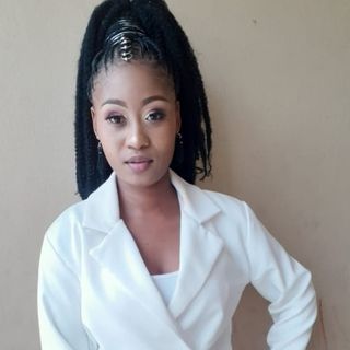 Snethemba K., Volunteered for 3 years in primary school. | Learn with ...