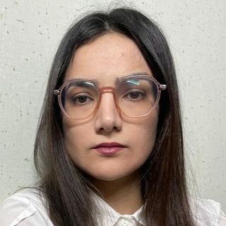 Zahra P., Professeure d'anglais certifiée et native avec 10 ans d ...
