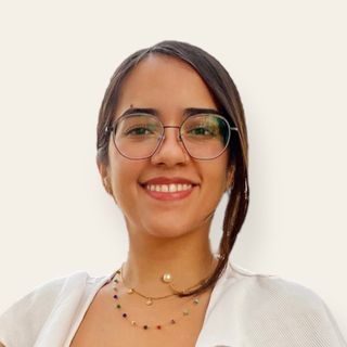 María Paula S., Certified English teacher and Spanish interpreter (6 ...