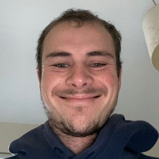 Luke M., Un amante de la lengua española que quiere compartir su pasion ...