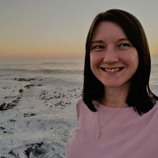 Caitlin R., متحدث أصلي للغة الإنجليزية بلكنة محايدة وخبرة 5 سنوات في ...