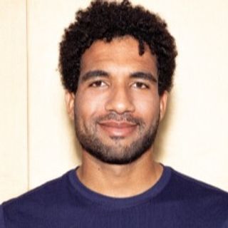 Alex J., 🌟 Learn English with Confidence – Fun, Interactive, and ...