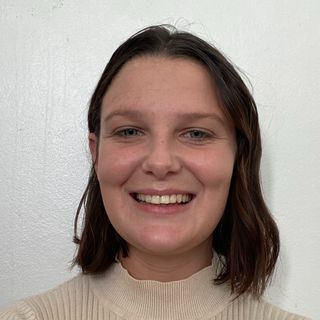 Sarah B., Certified tutor with 1 year experience. Book with me, so that ...