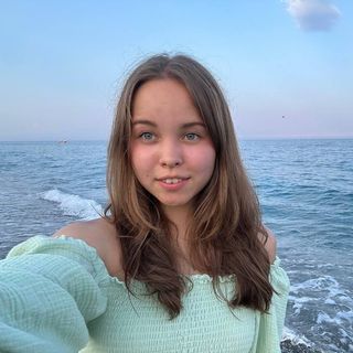 Liia E., Your friendly guide to Russian language