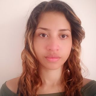 Valeria G., Si quieres aprender de forma divertida el idioma español ...