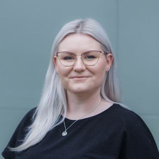 Caitlin B., Certified English teacher with 7 years experience | Learn ...