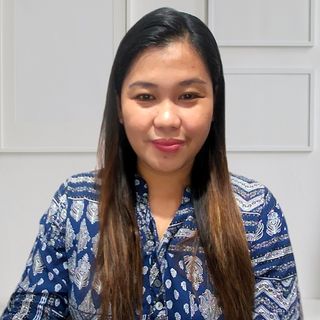 April B., 💼 Business English & Communication Expert | 14 Years ESL ...