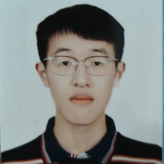 Yiming W., 会英文的新时代大学生