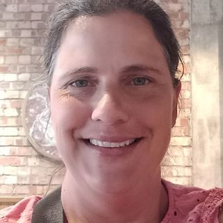 Nicolette S., 🌍 Certified TEFL Tutor 12+ Years Teaching Kids & English ...