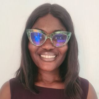 Funbi O., Patient English tutor for beginners| Speak with confidence ...