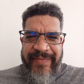 Ramón G., Profesor titulado con más de 15 años de experiencia ...