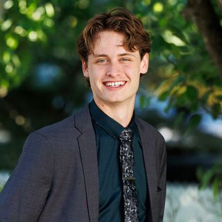 Euan C., Euan the Traveling Tutor! English Speaker and Humanities Focus ...