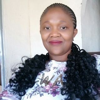 Limpho K., 认证的热情英语导师