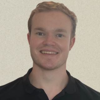Liam K., Native English Super Tutor |👔 Business English and ...