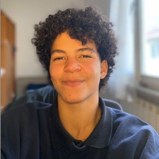 Dania A., Philosophy student teaching English with an emphasis on ...