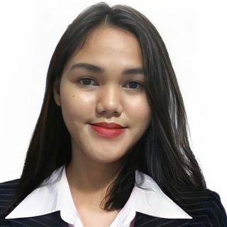 Ronnalyn M., Unlock Your English Fluency Today: Dive into Fun ...