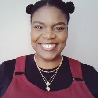 Sizophila K., Fun and enthusiastic tutor with experience! I think you ...