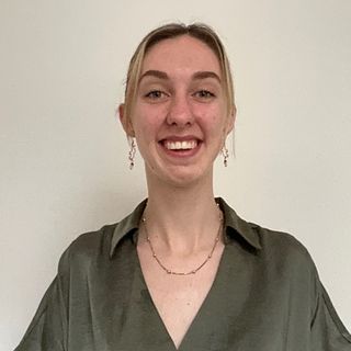 Emily M., Experienced English Teacher - Boost your Confidence with a ...