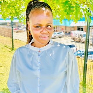 Nokuthula M., Certified Tutor with five years of experience | Learn ...