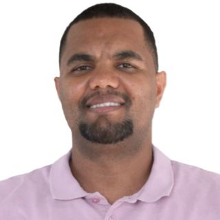 Joshua G., Reserva tu primera clase conmigo. Haré que tu inglés sea ...
