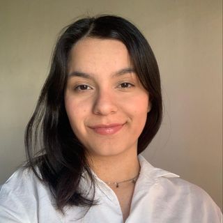 Clara B., Speak Spanish fluently! Personalized classes with a native ...
