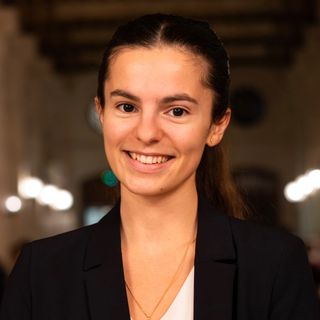 Shérine L., Enthusiastic French Teacher | Learn with French Tutors