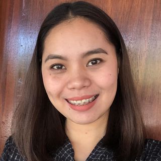 Jemima M., Music-loving English tutor, where language flows like a song ...