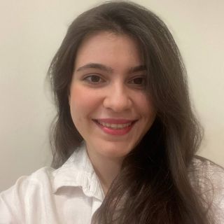 Luna L., Build your future with my IELTS classes! With experience and ...