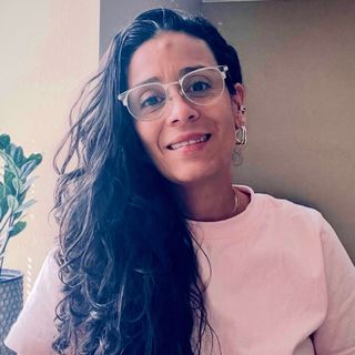 Angelica U., الإسبانية بدون توتر: سهلة، ممتعة، ومخصصة لك.