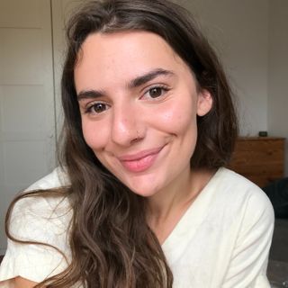 Alissa W., Welcoming tutor with love for languages and connection ...