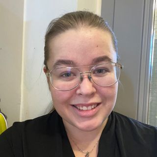 Elin V., Certified tutor with 3+ years of experience | Learn with ...
