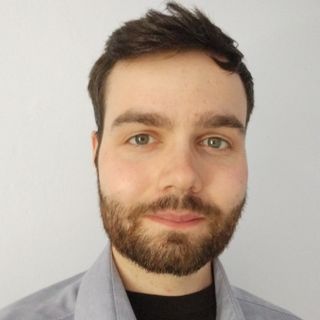 Harvey J., Professeur d'anglais britannique avec enthousiasme et ...