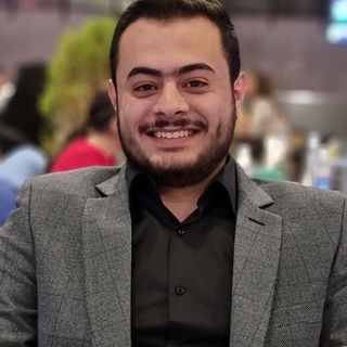 Ahmad K., Especialista en lenguaje y voz con pasión por resolver ...