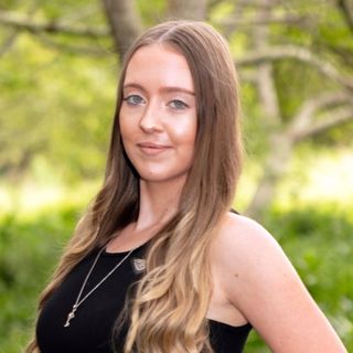 Chané V., Certified English Teacher and Business English Teacher ...