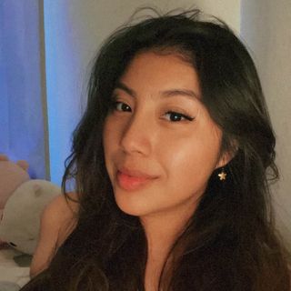 Chelsey Y., Hi there! I'm Chelsey I teach English from beginner to C1 ...
