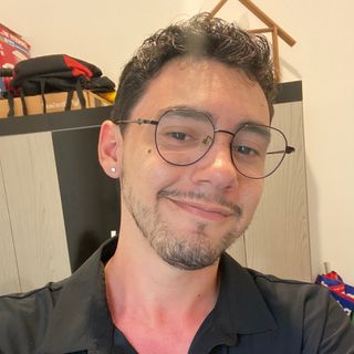 Mike L., Aulas personalizadas com foco em conversação, cultura e temas ...