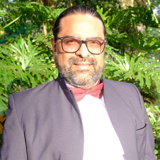 Maestro Mario R., Profesor Licenciado en música con énfasis en canto ...