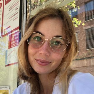 Isabel M., أنا أساعدك في كل ما تحتاجه