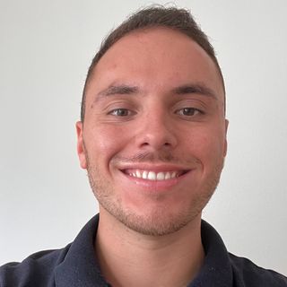 Théo B., Native teacher offers French lessons for all levels with a ...