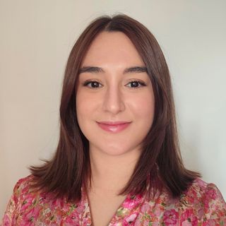 Cristina M., Certified teacher, specialized in teaching French for 7 ...