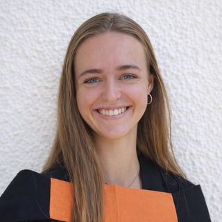 Gerdi B., Speak English with Confidence – Fun, Supportive Lessons Made ...