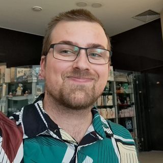 Daniel D., Professor de inglês amigável e sem julgamentos aqui para te ...
