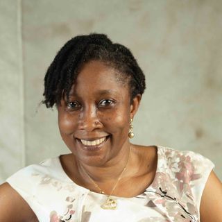 Queenette O., The Magical experience of teaching English for over 10 ...