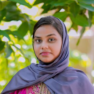 Zainab M., Experienced Online English Teacher Helping Learners Build ...