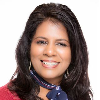 Sandra G., Unlock the Magic of Learning English! Join me for engaging ...