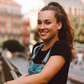 Kelly C., Certified TEFL teacher, help you learn English with fun ...