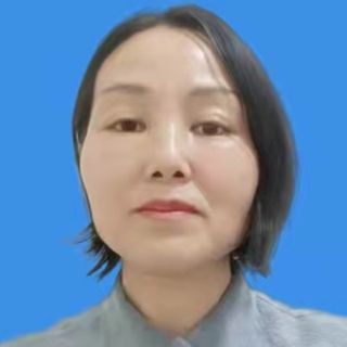 Alice Z., 具有6年中文教学经验的专业老师，教授的对象：有汉语基础及喜欢中国优秀传统文化的成年人，及6岁以上想学汉语的小学生。
